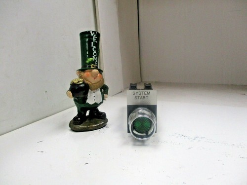 Cutler Hammer E22TL1 Lighted Green Pilot Light with E22BII Attached | eBay
