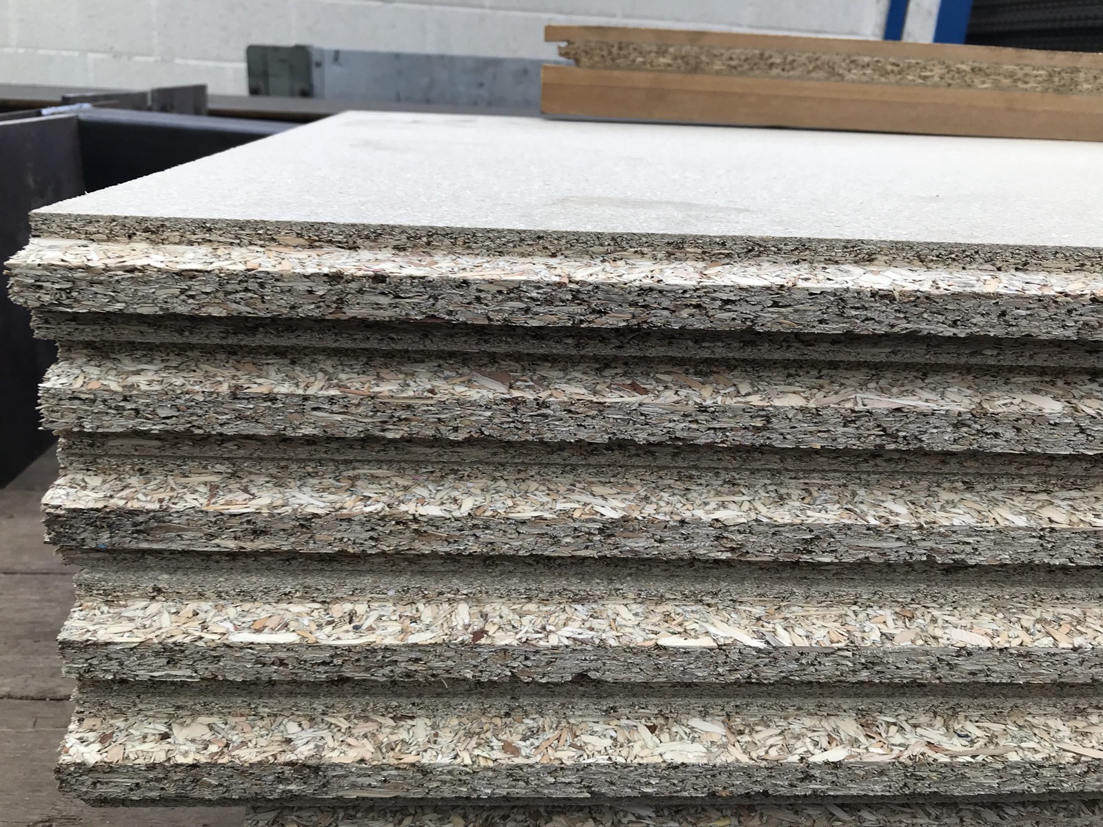 New 38mm Mezzanine board, P6/P5 Chipboard 2400 mm X 600mm or 2100mm X ...