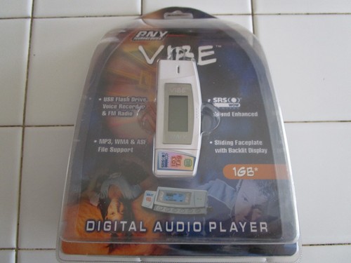 PNY Vibe 1GB Digital Audio Player MP3 WMA DRM & ADPCM Voice Recorder FM ...