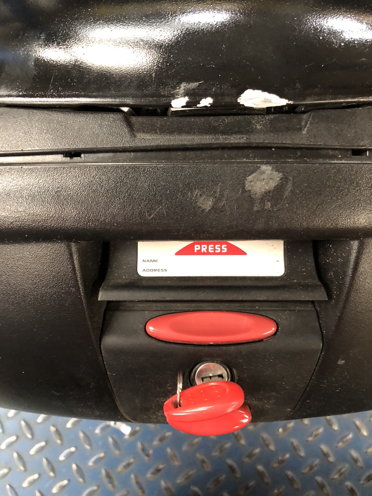 Genuine Kawasaki top box topbox case luggage + key 47L | eBay UK