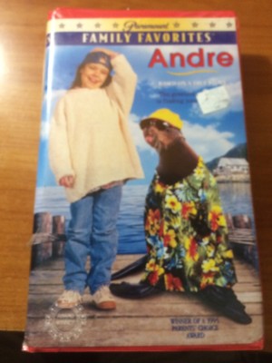 Andre (VHS, clamshell) Chelsea Field, Keith Carradine, Tina Majorino ...