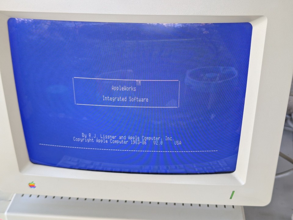 Apple IIGS Woz Edition, RGB Monitor in Original Boxes w/ Drive ...