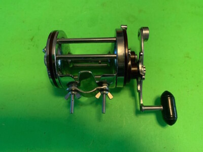VINTAGE PENN SQUIDDER NO. 140 CONVENTIONAL FISHING REEL ((O)) VERY NICE ...