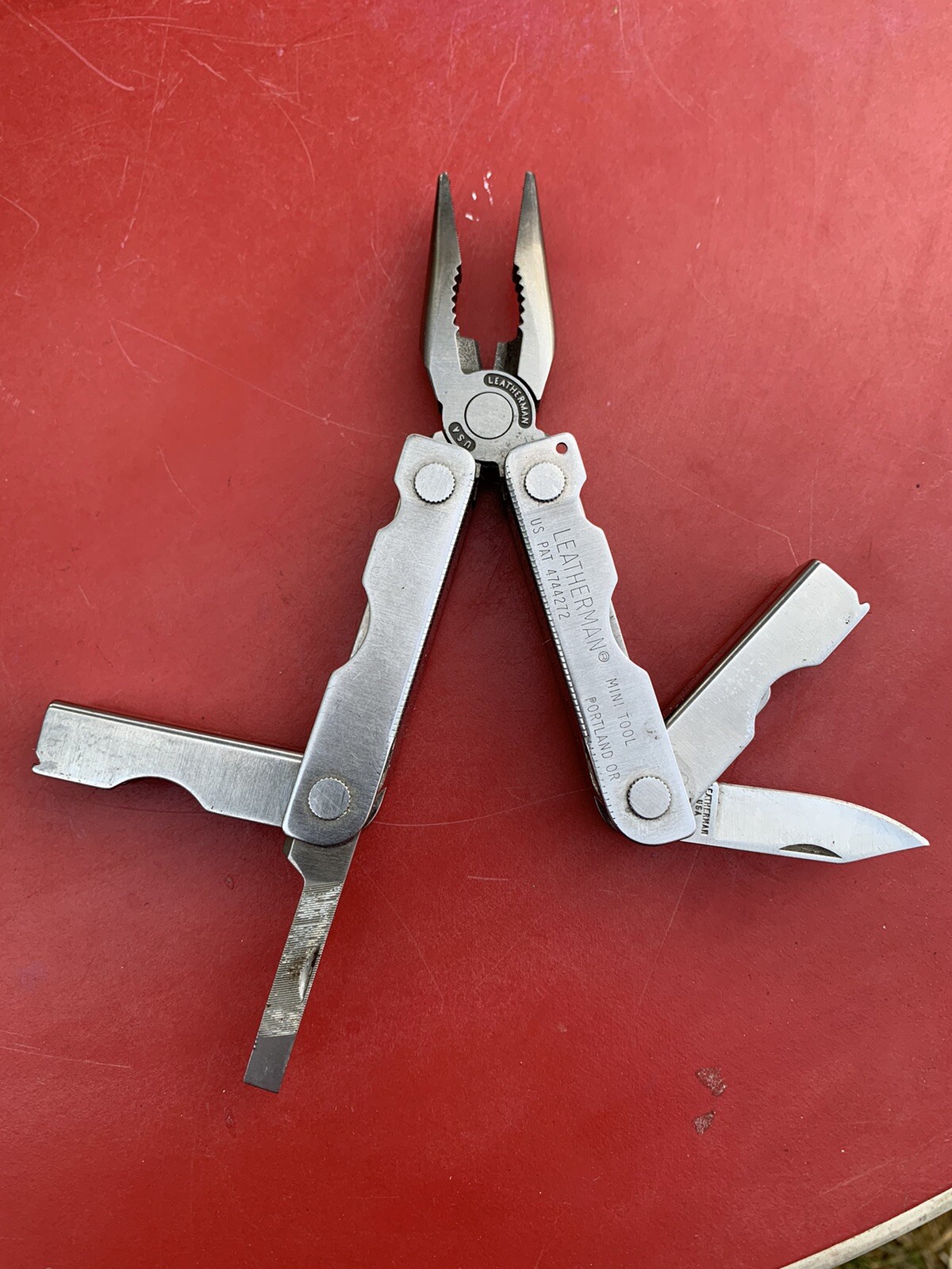 Leatherman Mini Tool Multi Tool Pliers Pocket Knife Retired Pat 4744272 ...