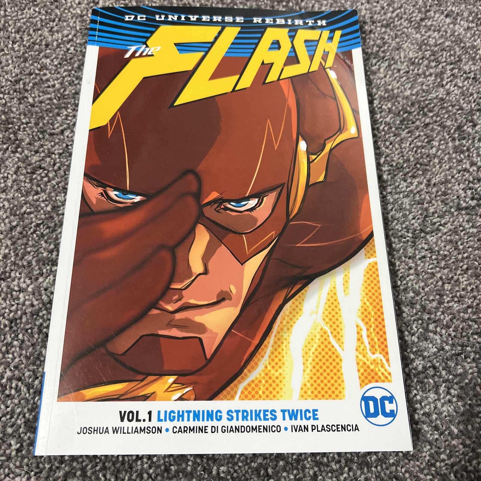 THE FLASH Vol. 1 Lightning Strikes Twice DC REBIRTH TPB 1st Print NM ...