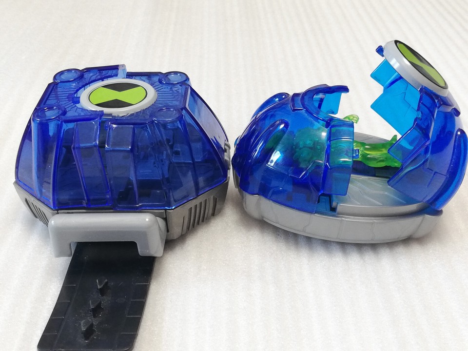 Two Ben 10 Alien Creation Chambers 2008 & 2009 Bandai Cartoon Network ...