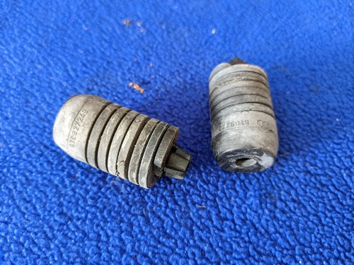 2013-2018 AUDI S6 many models - Trunk Rubber STOP adjusters set pair ...