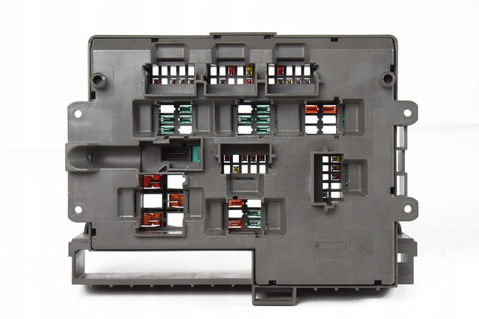BMW 3 E90 E91 E92 E93 Fuse Box Front Power Distribution Unit ...