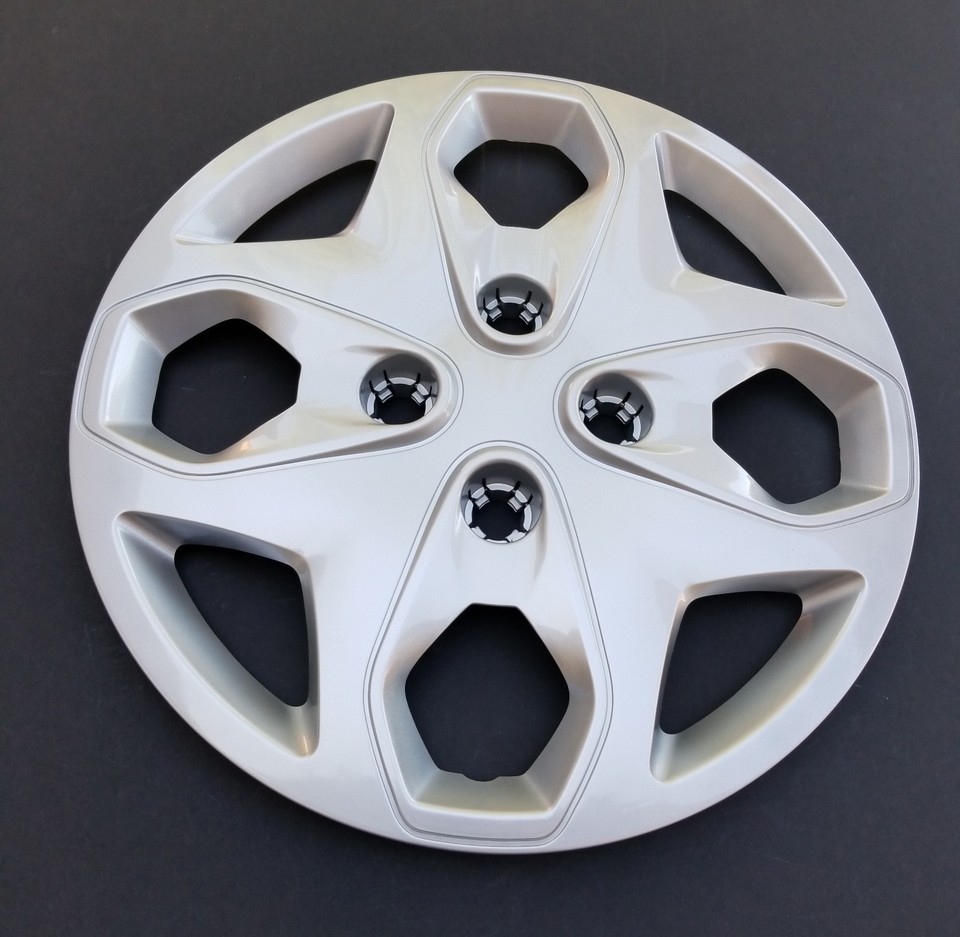 One New AM Wheel Cover Hubcap Replacement Fits 2011-2016 Ford Fiesta 15 ...