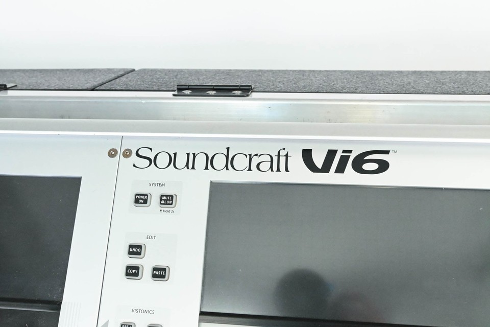 Soundcraft Vi6 Console with Local Rack, Stage Box, and Breakout Box ...