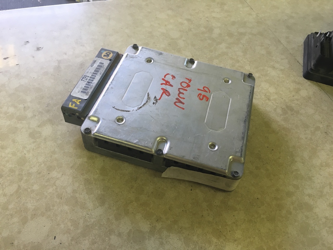 1995 LINCOLN TOWN CAR OEM ENGINE COMPUTER BOX F5PF-12A650-FA | eBay