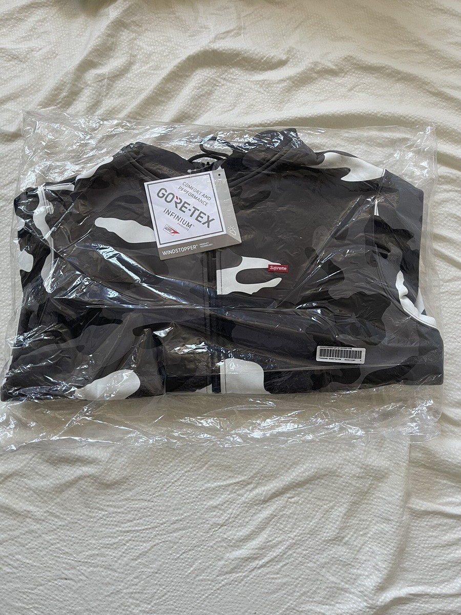 New Supreme Windstopper Zip Up Hooded Sweatshirt Snow Camo New Supreme Windstopper Zip Up Hooded Sweatshirt Snow Camo