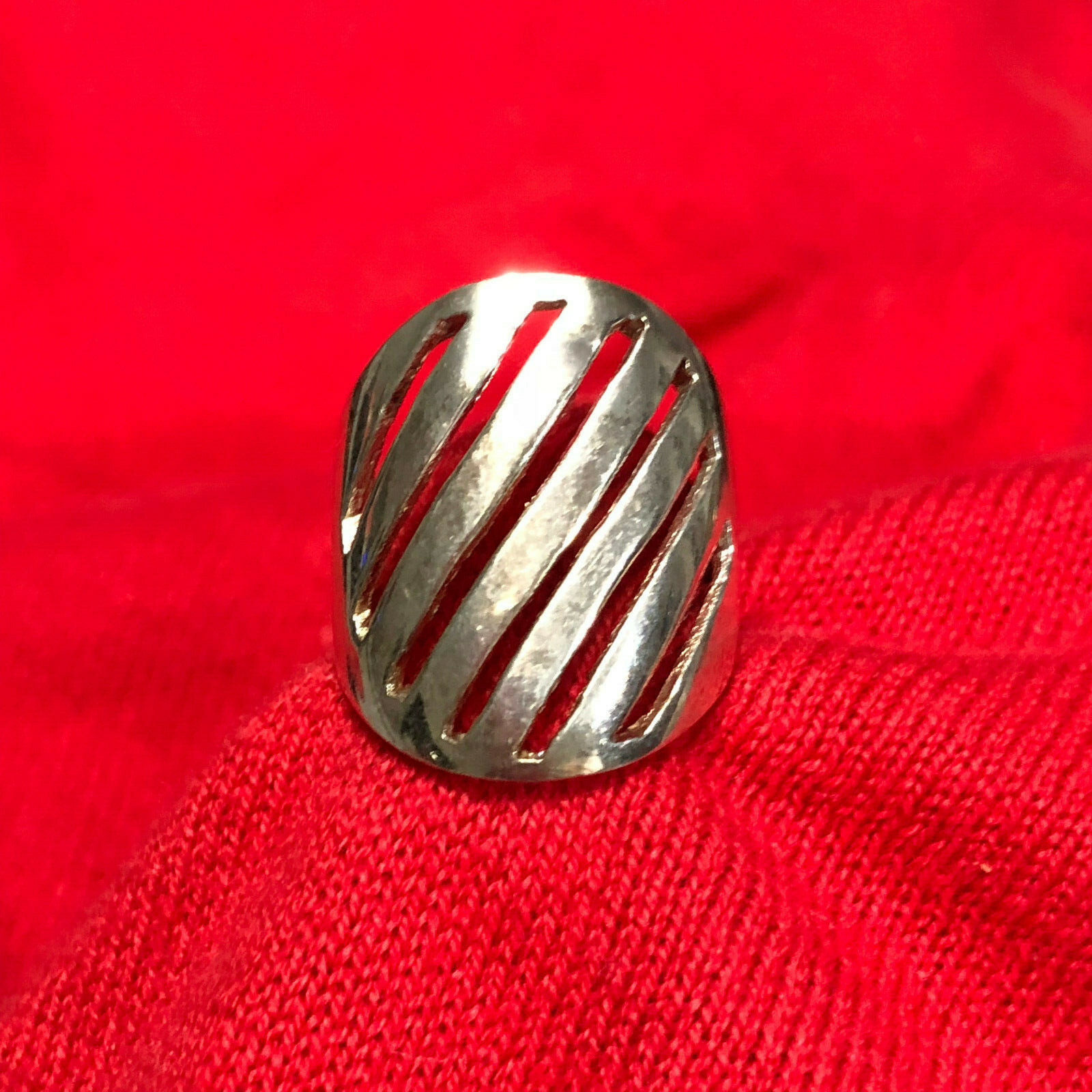 Sterling Silver 925 Strip Design Women s Ring Size 5 75 EBay sterling-silver-925-strip-design-women-s-ring-size-5-75-ebay