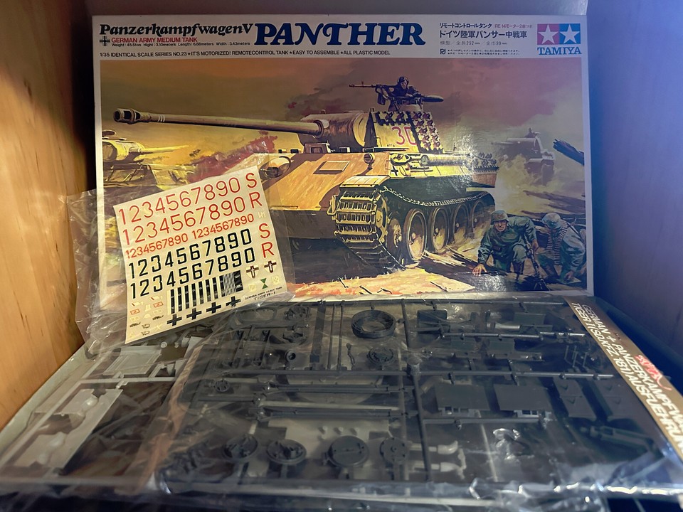 MYSTERY! Rare Tamiya Tiger Tank in Panther BoxGerman Army Model Kit ...