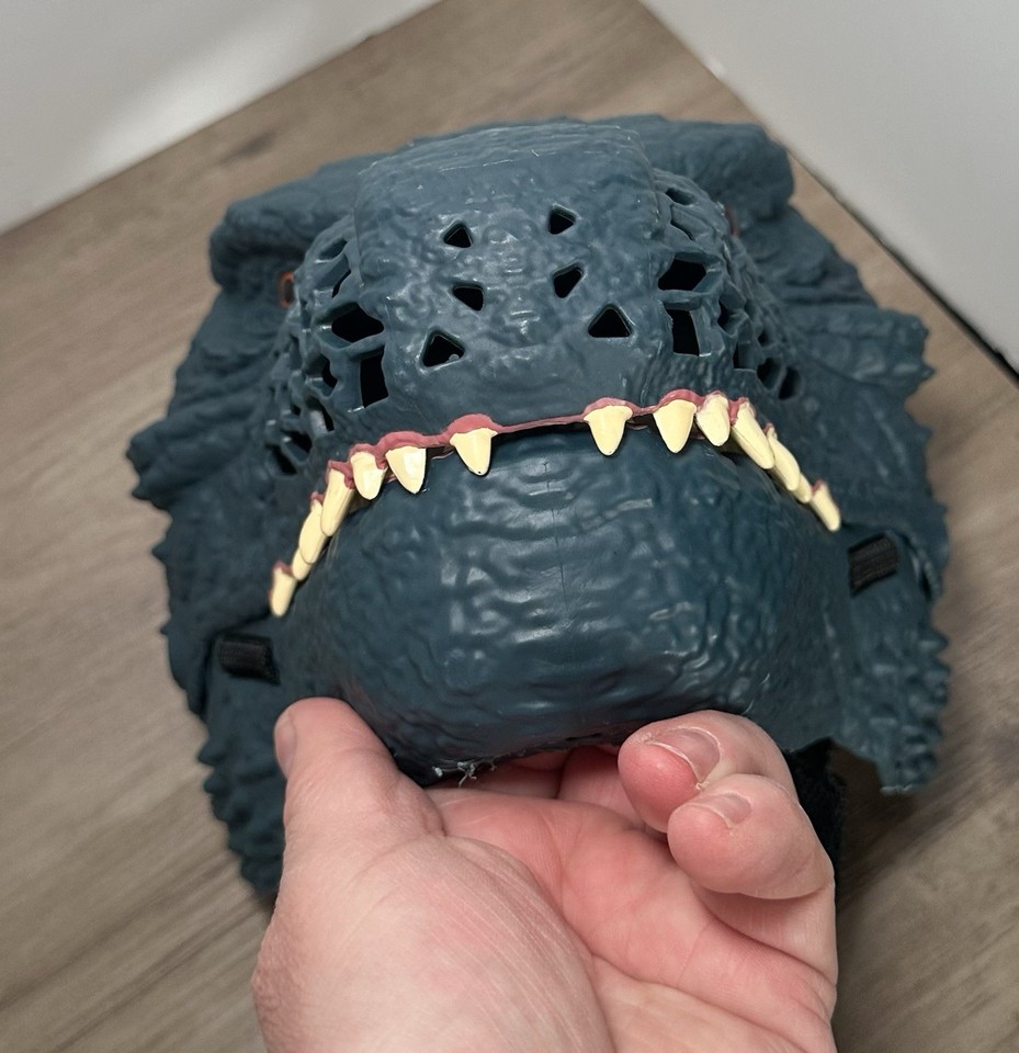 Godzilla x Kong The New Empire Godzilla Titan Roar Interactive Mask ...