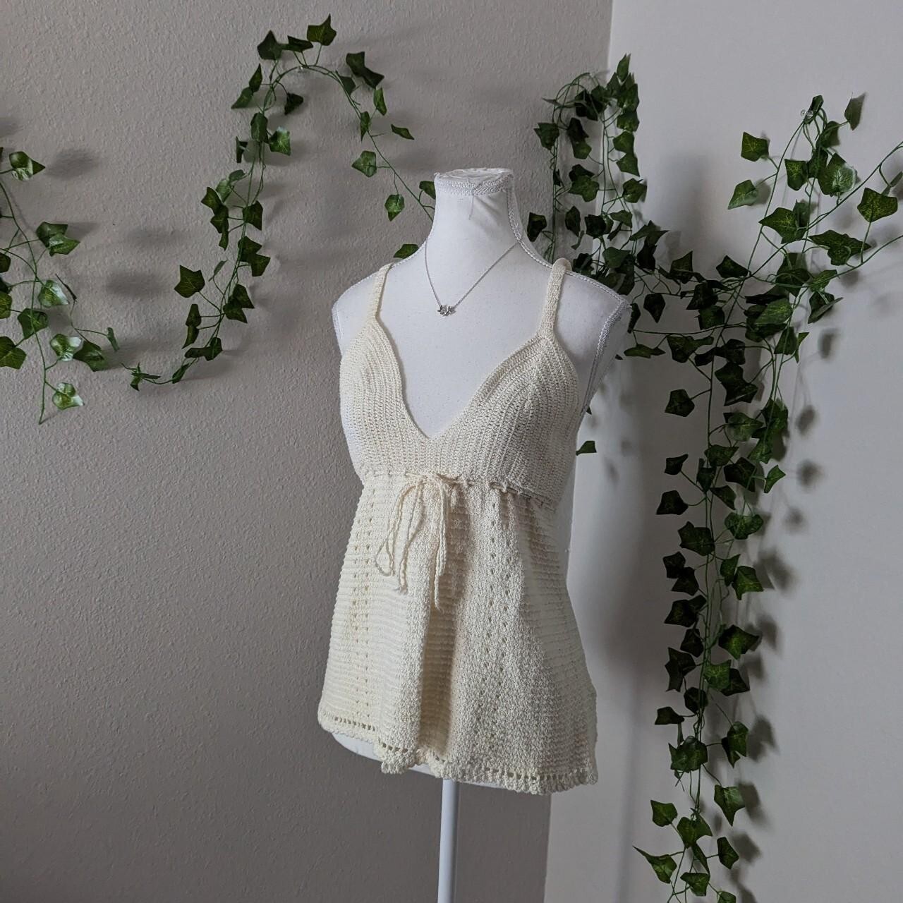 2000's crotchet sheer cami top - gap - Gem