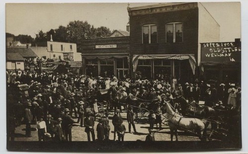 1908 Wellman Iowa Main Street Real Photo postcard Old Settlers Week | eBay