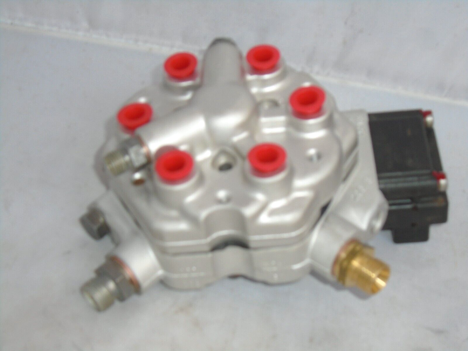 Mercedes 124 126 REBUILD Fuel Distributor 300 300E SE 0438101012 w124 ...