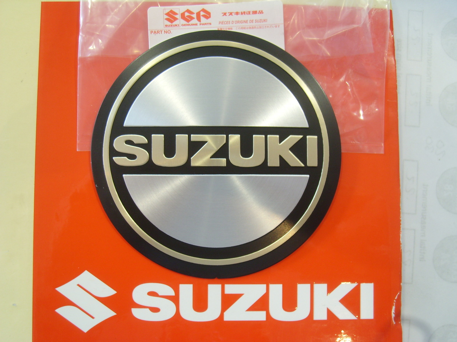 Genuine Suzuki Left Engine Case Emblem SUZUKI GS400 GS425 GS750 GS850 ...