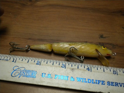 Vintage Rebel Floater Broke Back Minnow Lure , used , see pictures ...