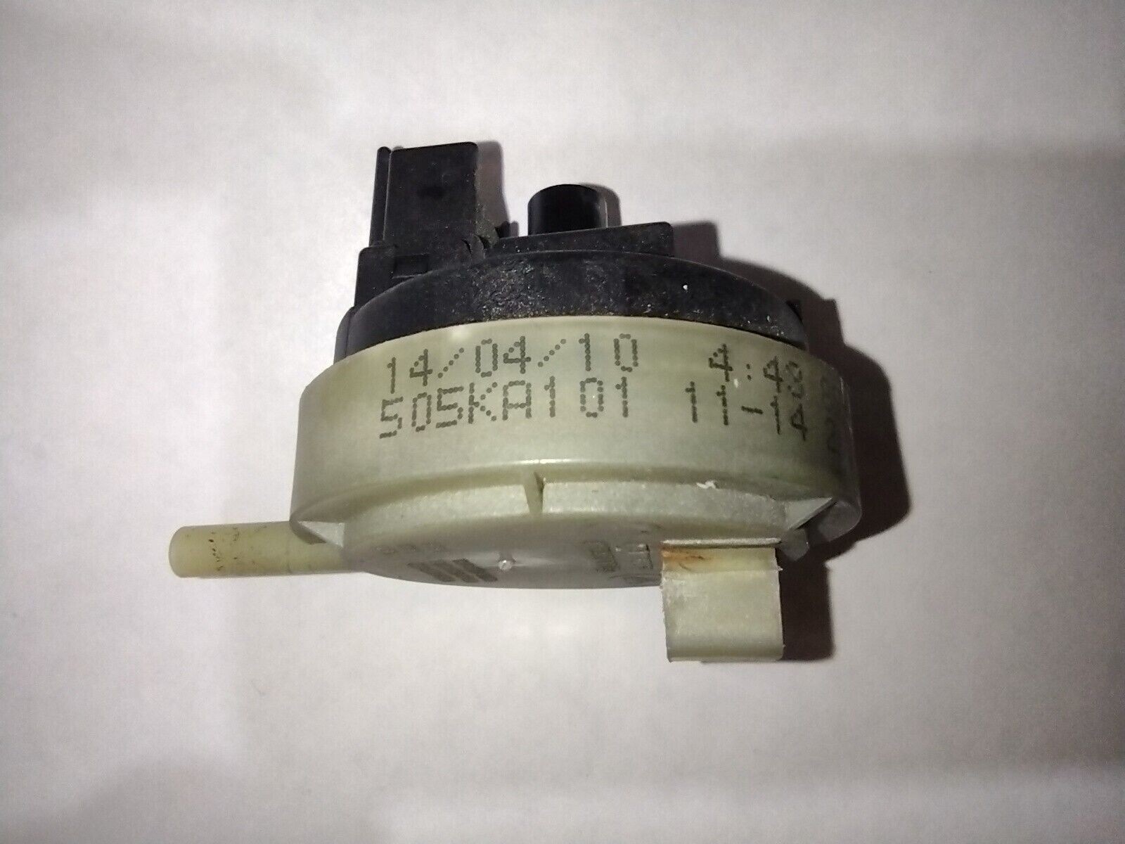 Hotpoint Wmf740 Washing Machine Water Pressure Switch 16002180500 for ...