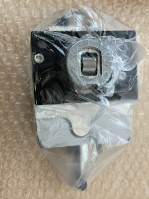 Mitsubishi Genuine FUEL PUMP ASSY PAJERO/MONTERO 2000/02-2006/12 ...