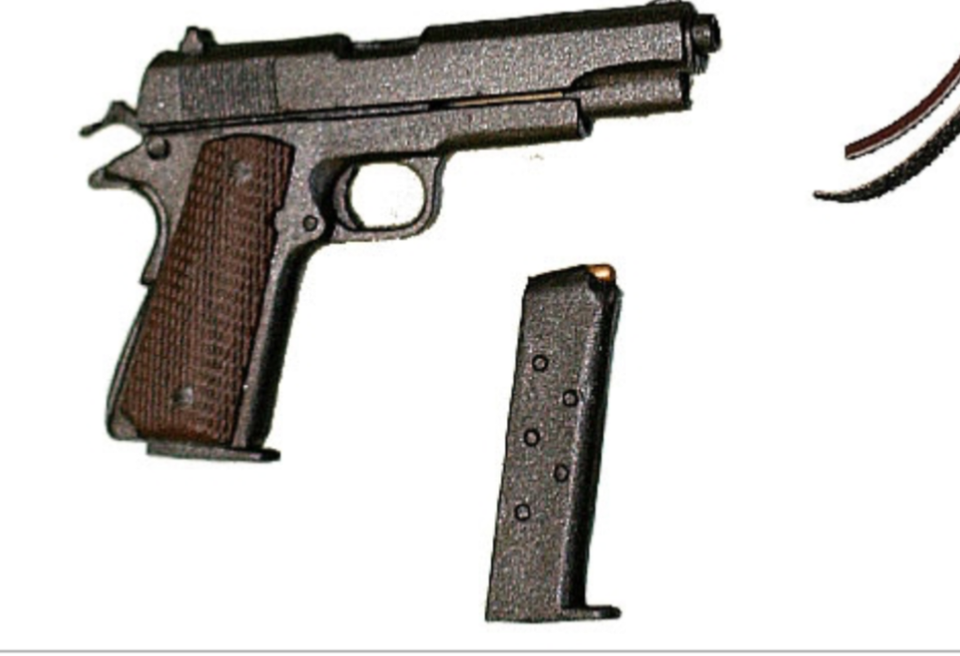 MINIATURE 1:6 SCALE US 45 PISTOL w HOLSTER WWII GUN PLASTIC DRAGON ...