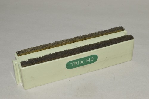 HO scale locomotive wheel driver cleaner brush TRIX brass | eBay