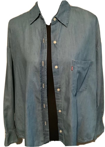 Levi's Shirt Women's Sz Med, Blue Button Up Long Sleeve Chambray Denim ...