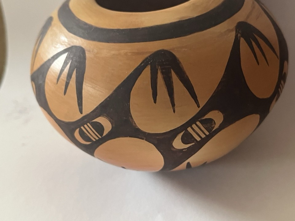 Native American Hopi Pottery Pot signed Elton Nampeyo 4' tall | eBay