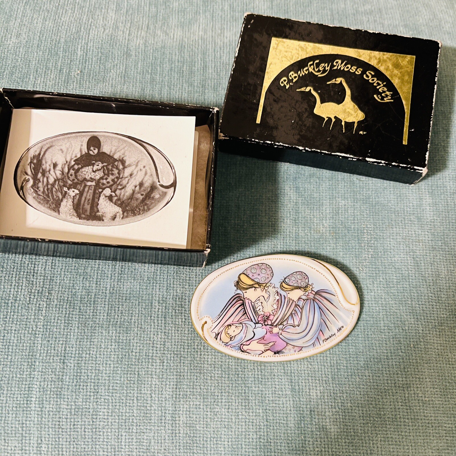 Vintage P. Buckley Moss porcelain Pin 1990 Society Me… - Gem