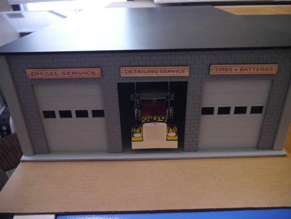 Custom 1/24 Scale 6 Bay garage/4 Bay Semi Truck Center/Office 1/8"+ 1/4 ...