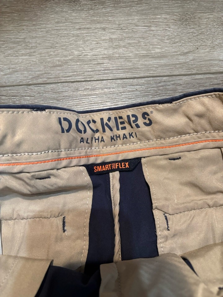 Men's Alpha Khaki DockERS Pants 30x30 Smart 360 Flex Slim Fit, | eBay