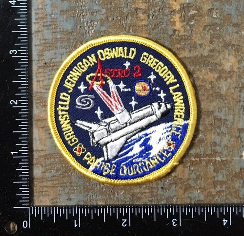 NASA STS-67 Space Shuttle Endeavour Mission ASTRO 2 Astronaut Crew Iron ...