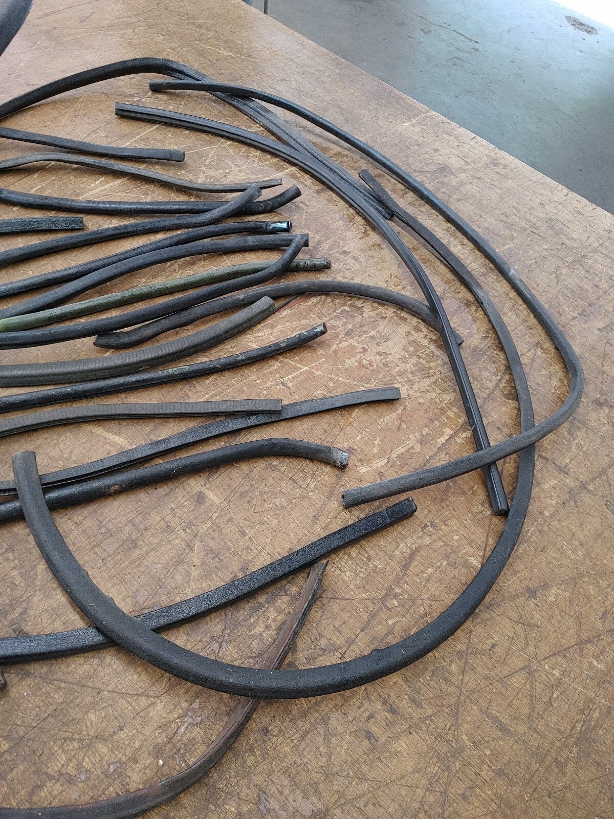 LARGE LOT OF ORIGINAL GM CAMARO NOVA CHEVELLE IMPALA MOSTLY BLACK PINCH ...