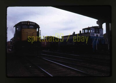 1969 GN EMD SW1500 #206 / CNW GE U30C #934 - Vintage Railroad 35mm ...
