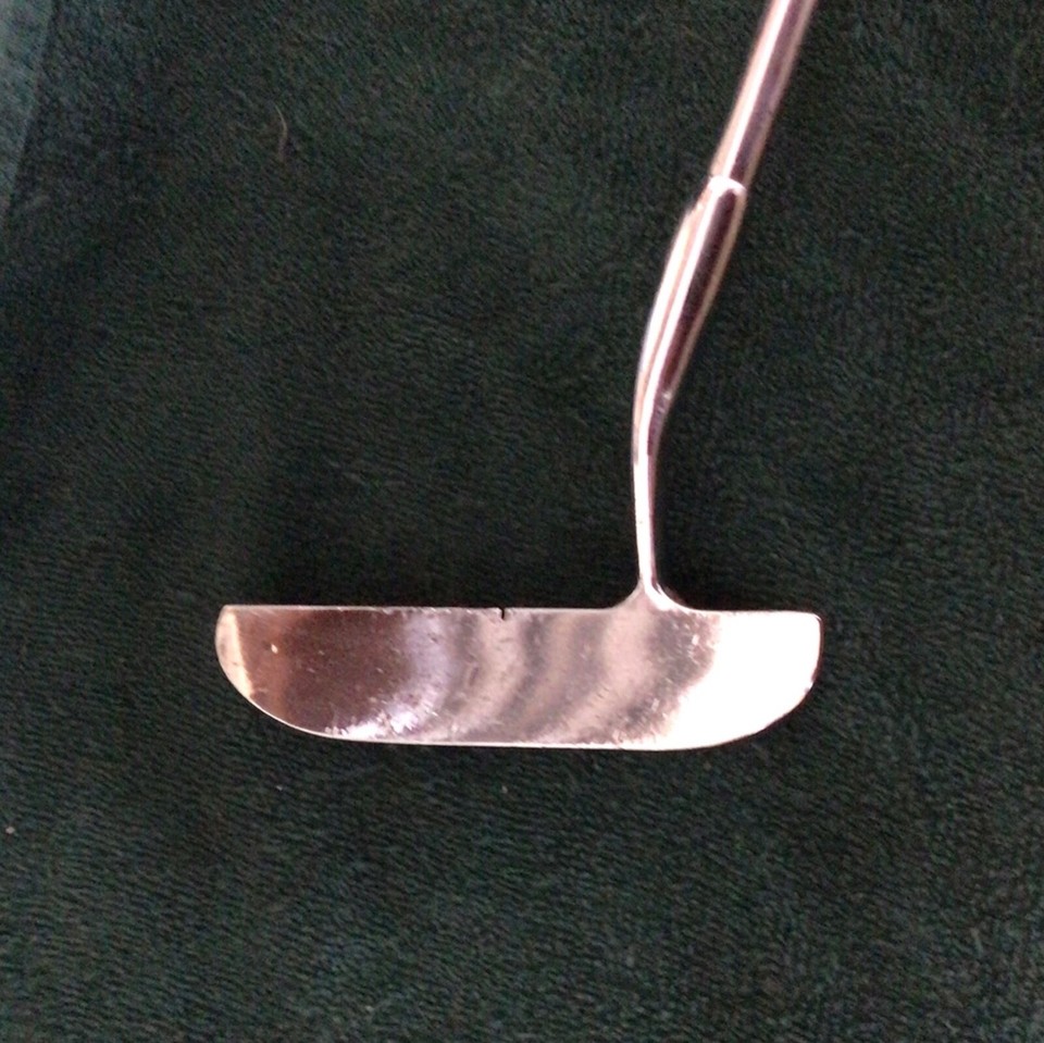 AXALINE - 66 PUTTER Right Handed excellent condition 35” | eBay