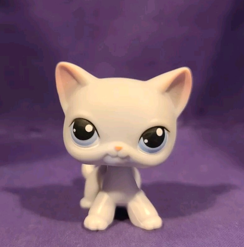 Authentic Littlest Pet Shop LPS #246 Grey Shorthair Cat Blue Eyes LPS ...