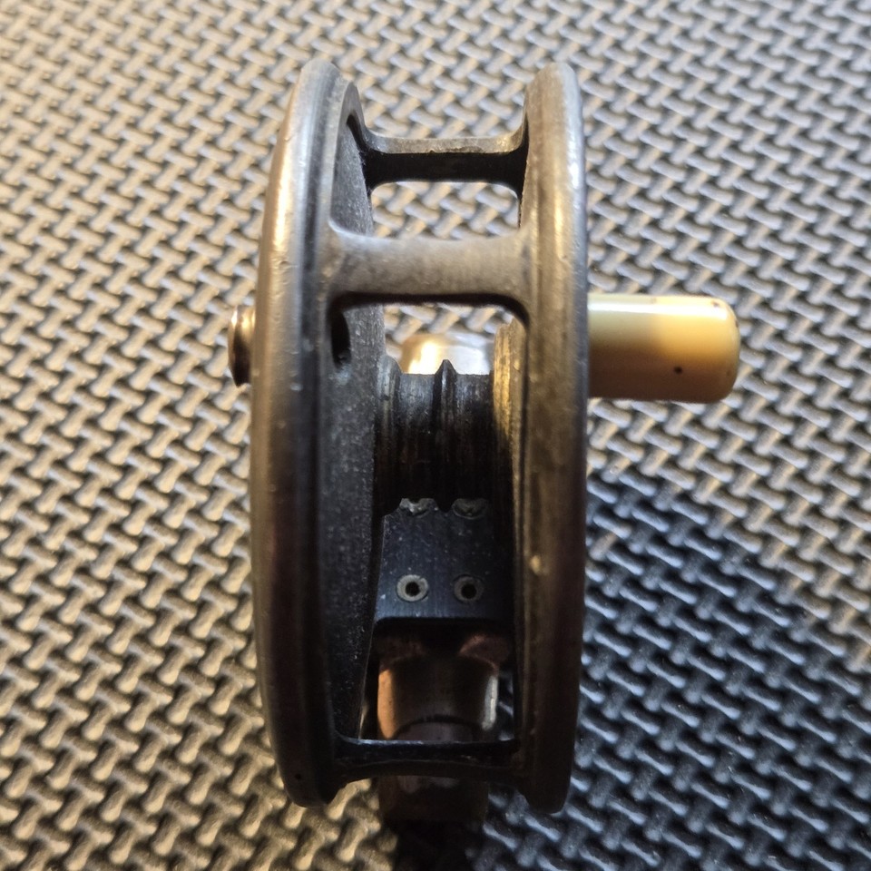 A.F. Meisselbach Rainbow No. 627 Fly Fishing Reel | eBay