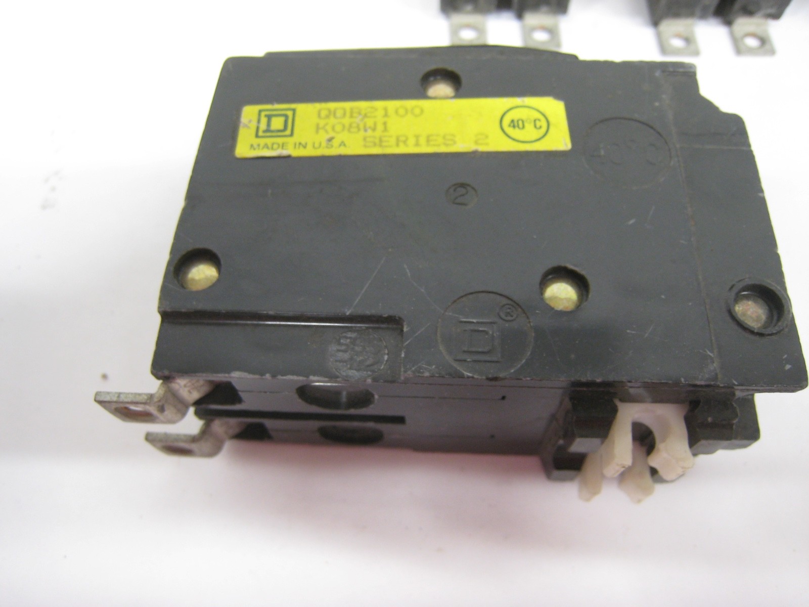 SQUARE D QOB2100 CIRCUIT BREAKER Pack of 4 | eBay