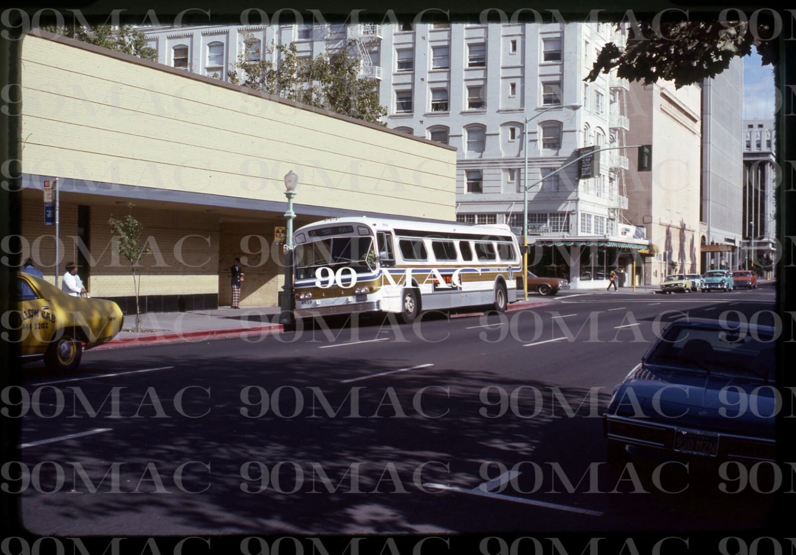 SRTD. FLXIBLE BUS #4939. Sacramento (CA). Original Slide 1975. | eBay
