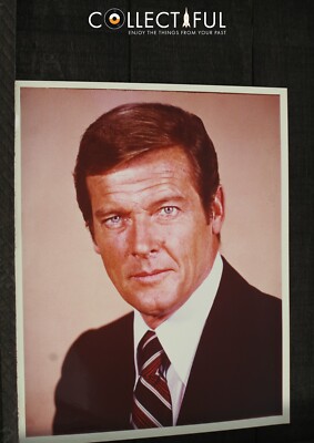 JAMES BOND - MOONRAKER - PHOTO/STILL - 007 (ROGER MOORE) W/ WALTHER PPK ...