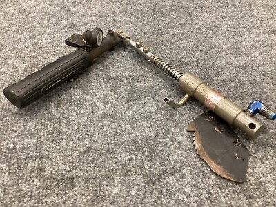 Piper PA28-160 Cherokee Parking Brake Master Cylinder and Handle ...