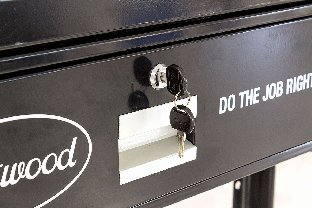 Eastwood Heavy Duty Work Bench Tear Down Table Supports 1000 Lbs Steel ...