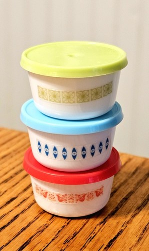 MGA Miniverse Make It Mini Cool Whip Containers w/PYREX (Green/Blue/Red ...