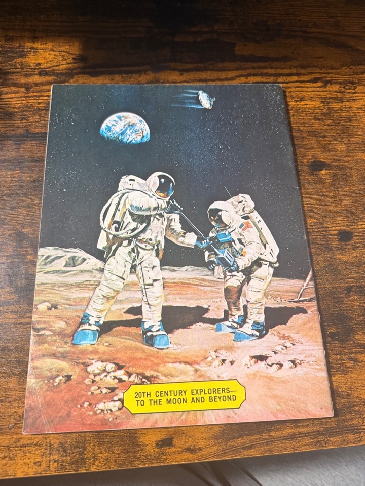 Vintage 1969 Man on The Moon Collector`s Edition Original magazine NASA ...