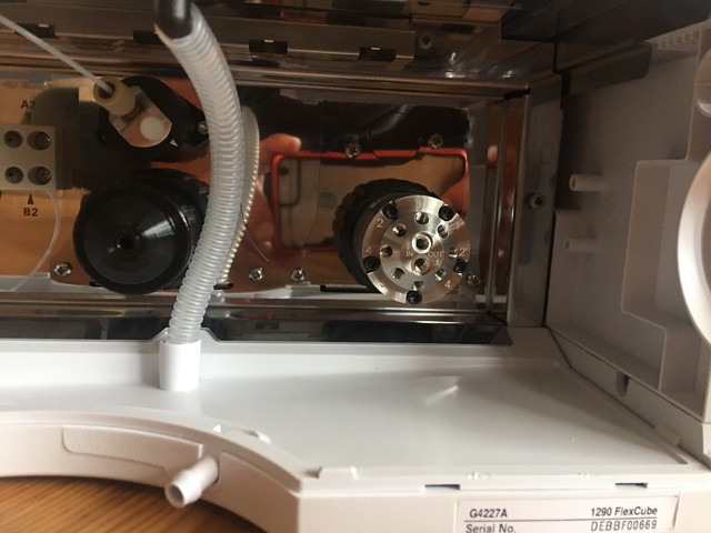 Agilent 1290 1200 G4227a HPLC Flexcube Infinity Flexible Cube for sale ...