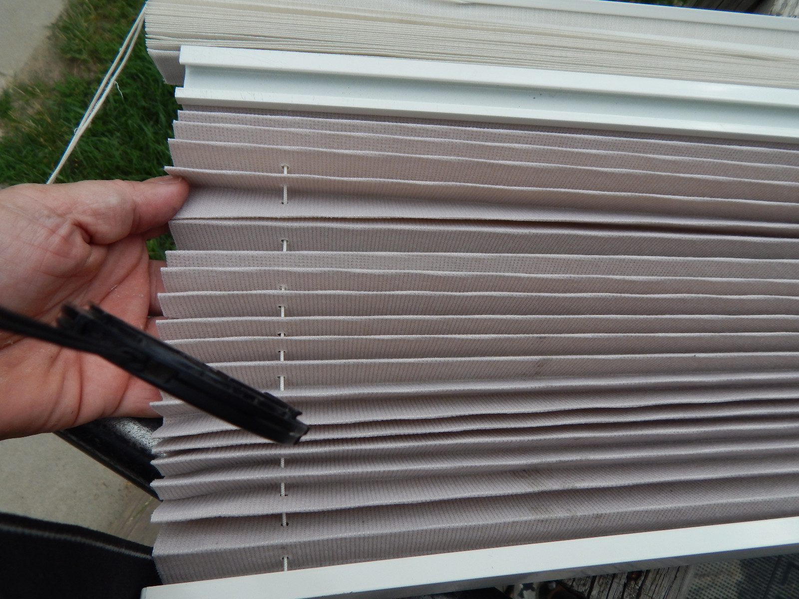 RV / Trailer Window Day/Night Shade, 26" X 24", Pleated, Suede Color ...