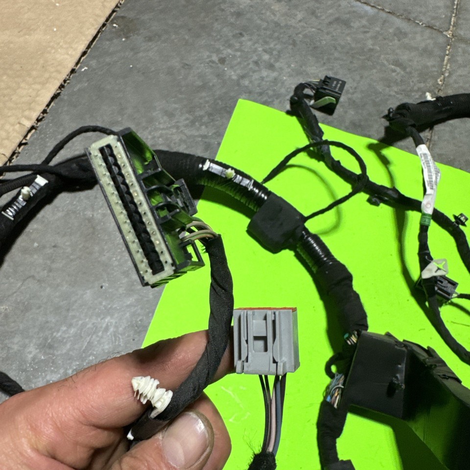 2016-19 Ford Explorer Dashboard Instrument Panel Wiring Harness HB5T ...