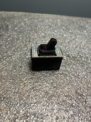 Bryant Brown 3-Way COMMERCIAL Grade Light Switch 15A 120-277VAC 4643-SL ...